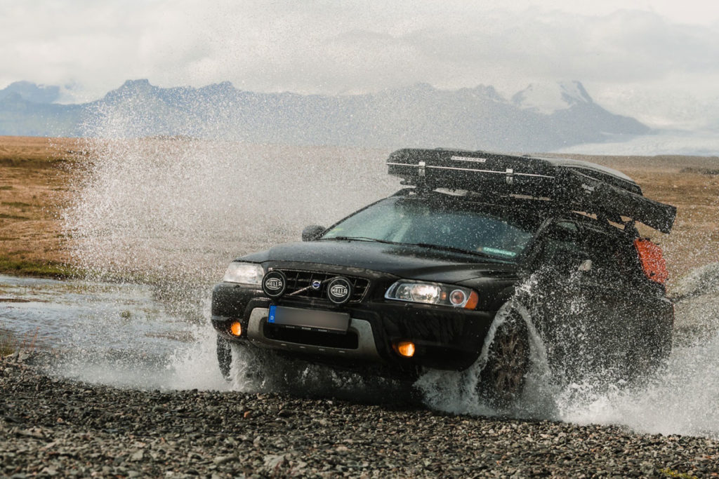 Buddies stellen sich vor: Thore, Ena und ihr Volvo XC70 Offroad ...