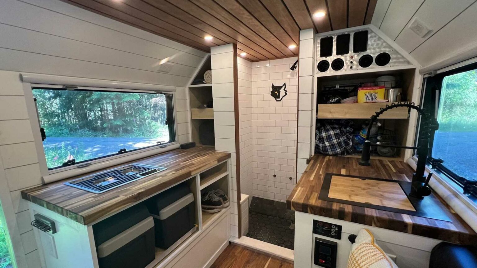 Wolf Rigs Patton: Kerniger Offroad-Camper auf Hummer H1