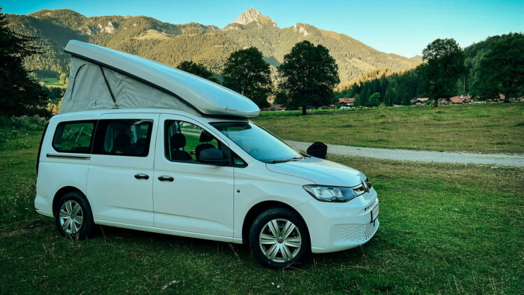 VW Caddy mit Aufstelldach von Zooom